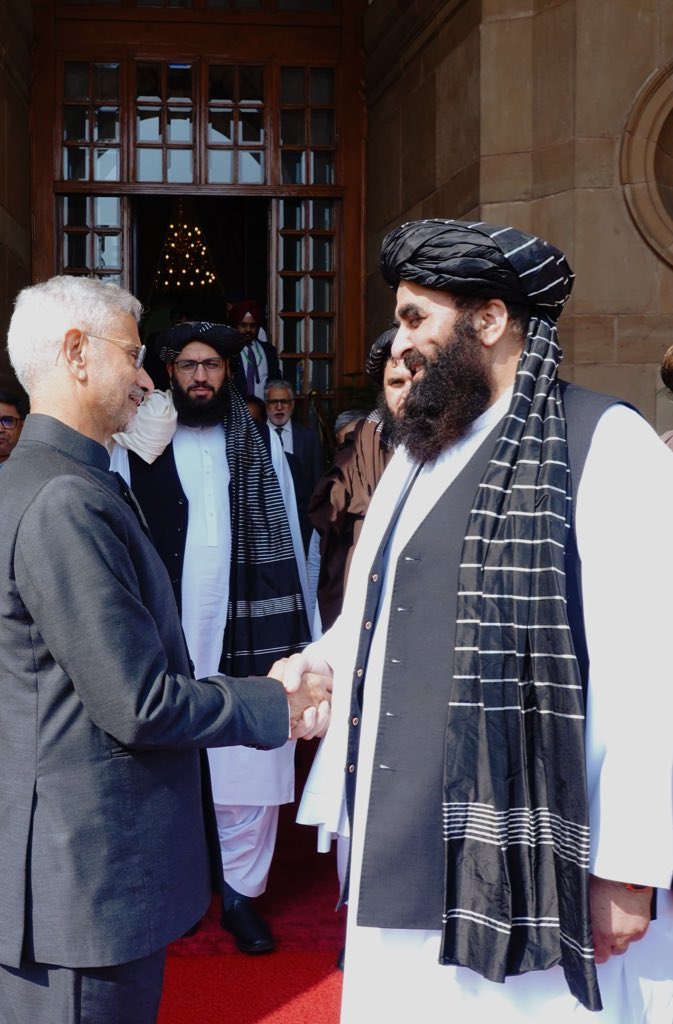 Warm Welcome for Afghan FM in Deoband as Muttaqi Hails Kabul–Delhi ...